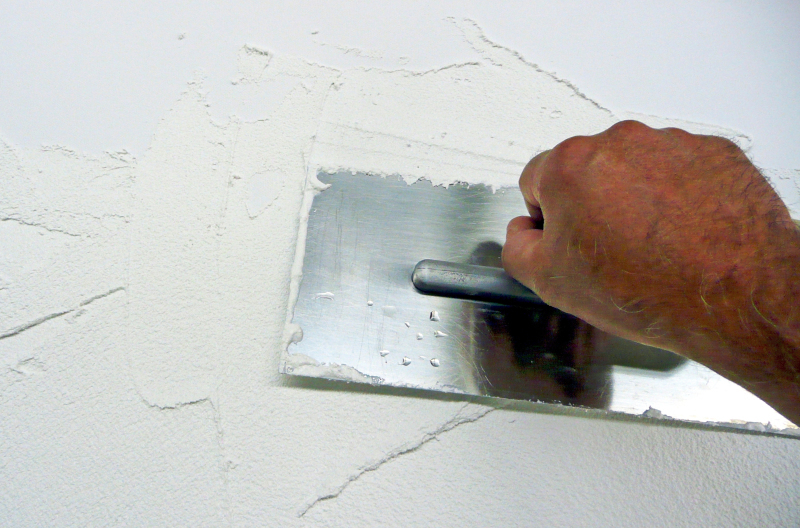 Mit Putz fugenlose Flächen gestalten - bauhandwerk