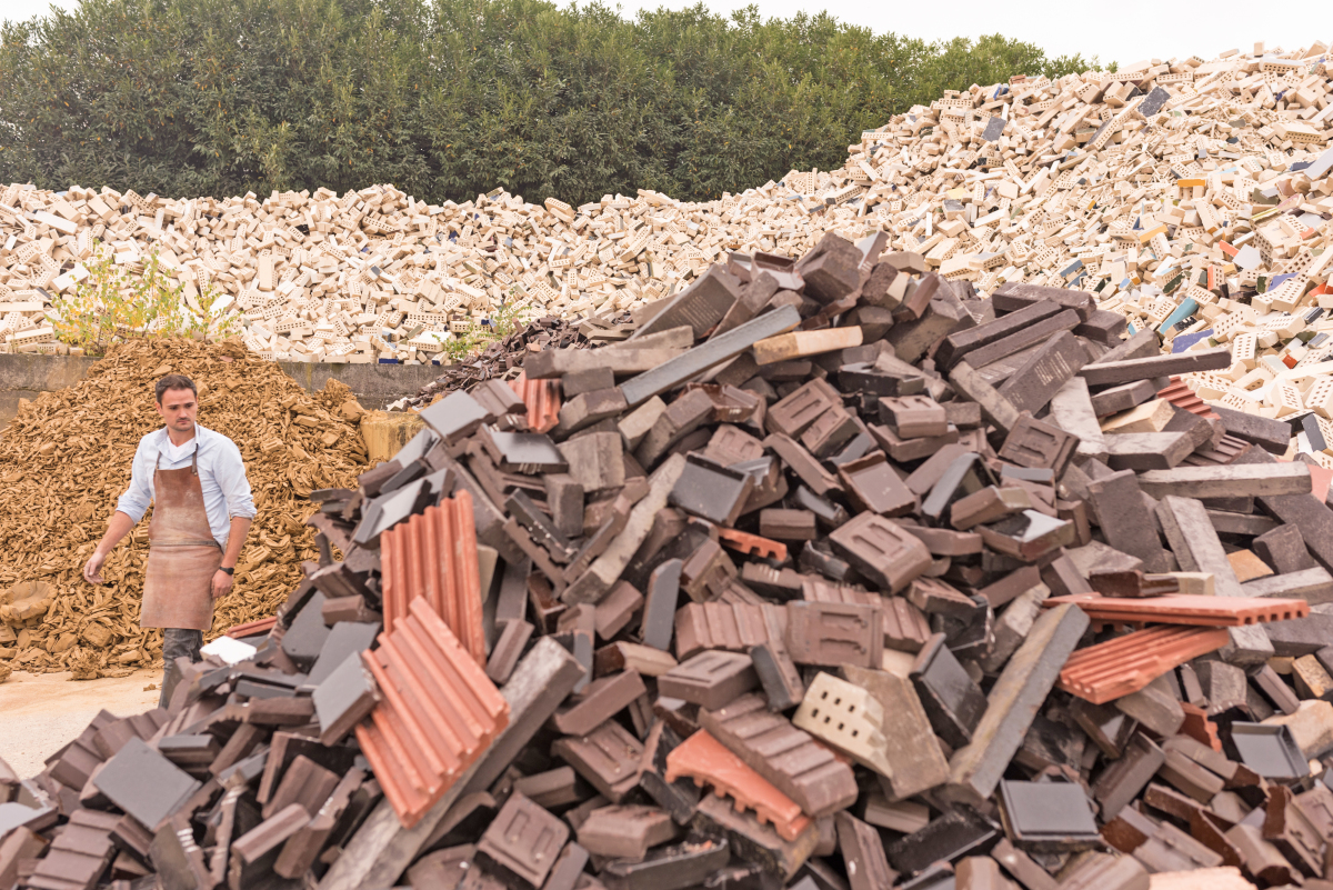 Recycling: Ziegel, Glas und WDVS - bauhandwerk
