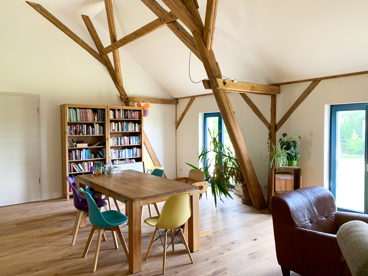 Stall im Altenburger Land mit Holzfaser-Innendämmung energetisch ...