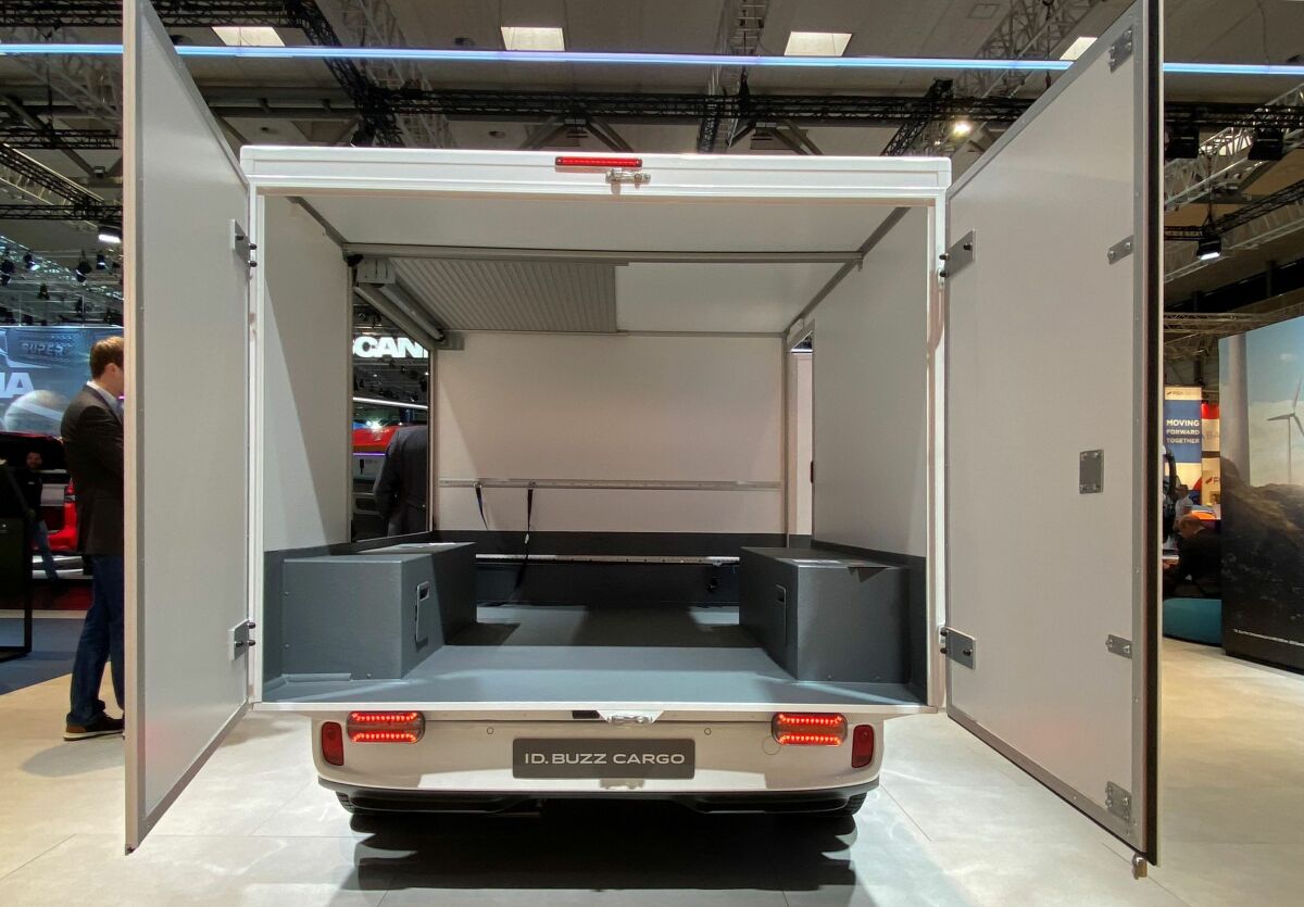 Neue Nutzfahrzeuge mit Elektroantrieb auf der IAA Transportation in Hannover - bauhandwerk