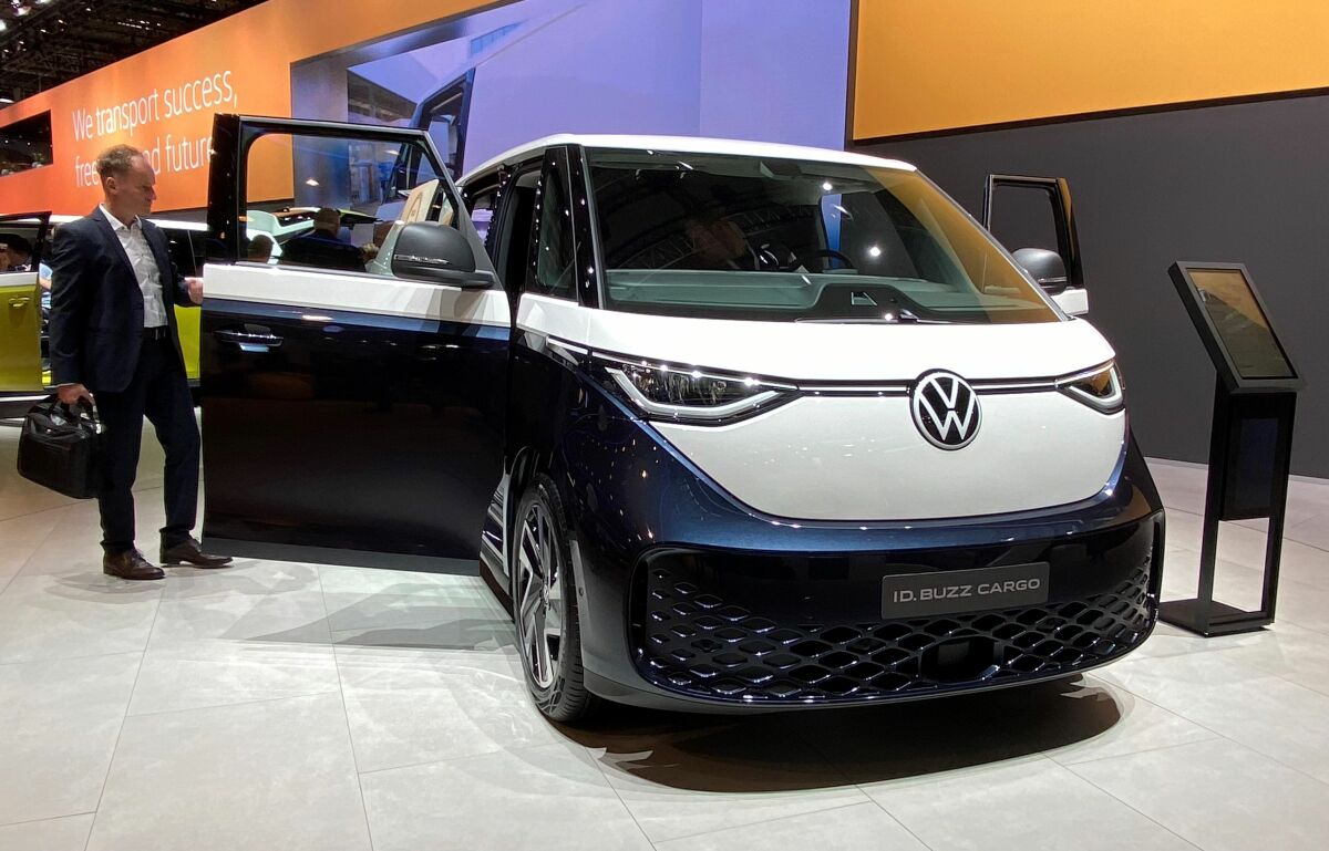 Neue Nutzfahrzeuge mit Elektroantrieb auf der IAA Transportation in Hannover - bauhandwerk