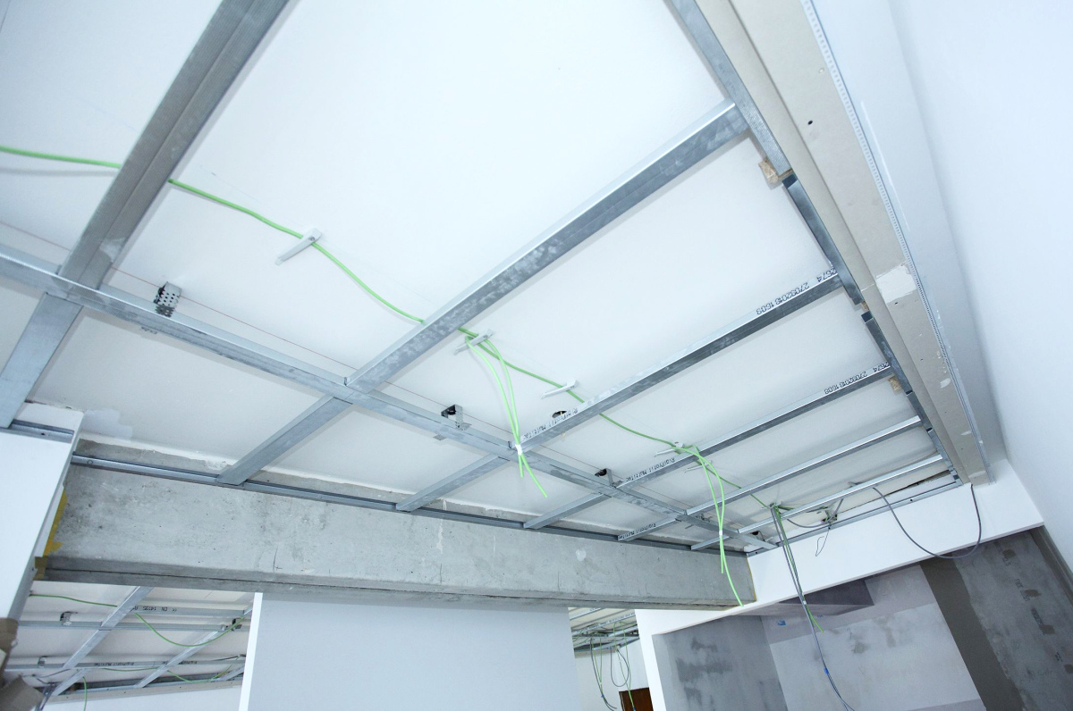 Moderne Trockenbaulösungen verwandeln „skyflat“-Appartement im ...