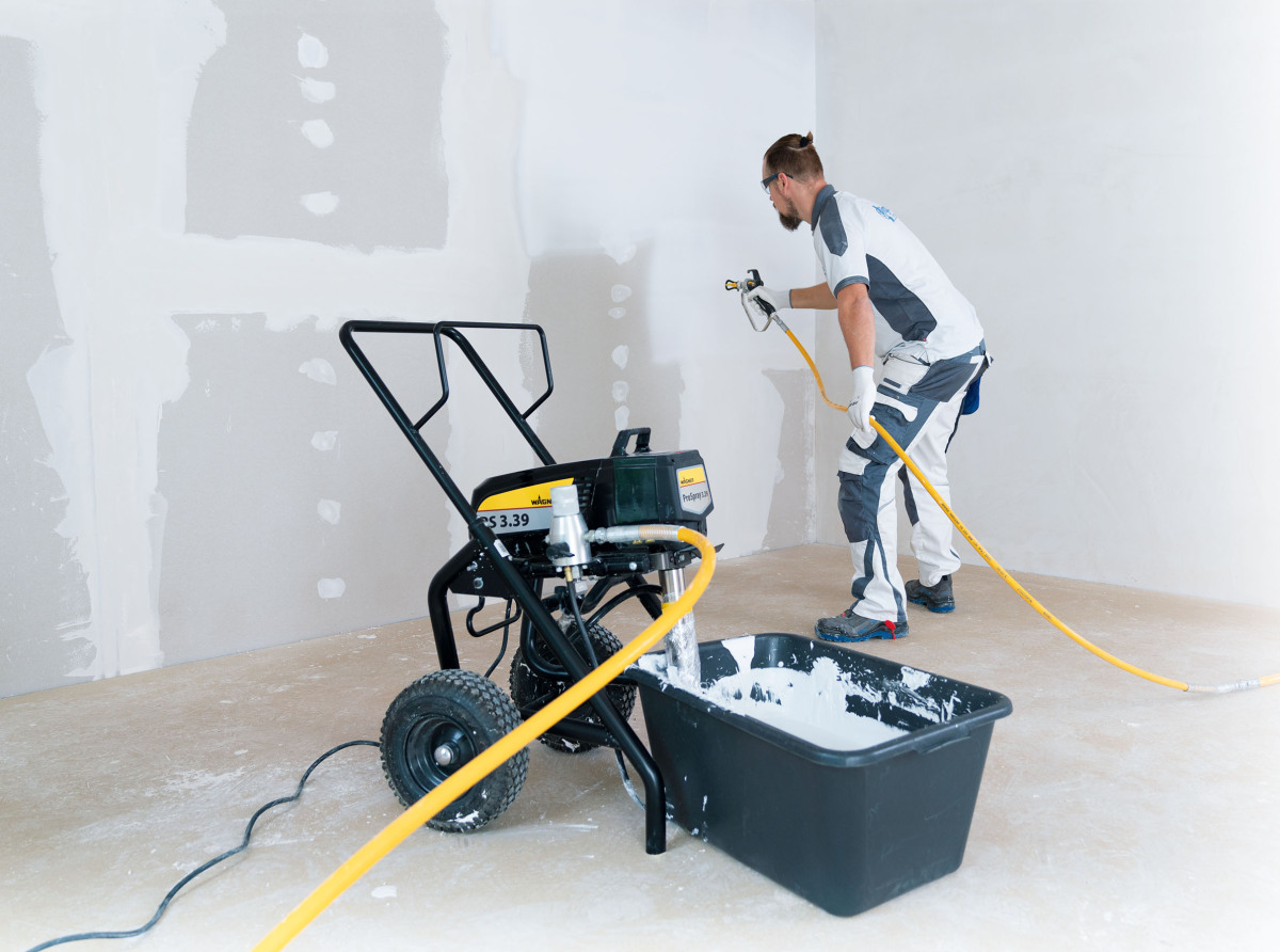 Fertigspachtelmasse für weiße Oberflächen von Rigips - bauhandwerk