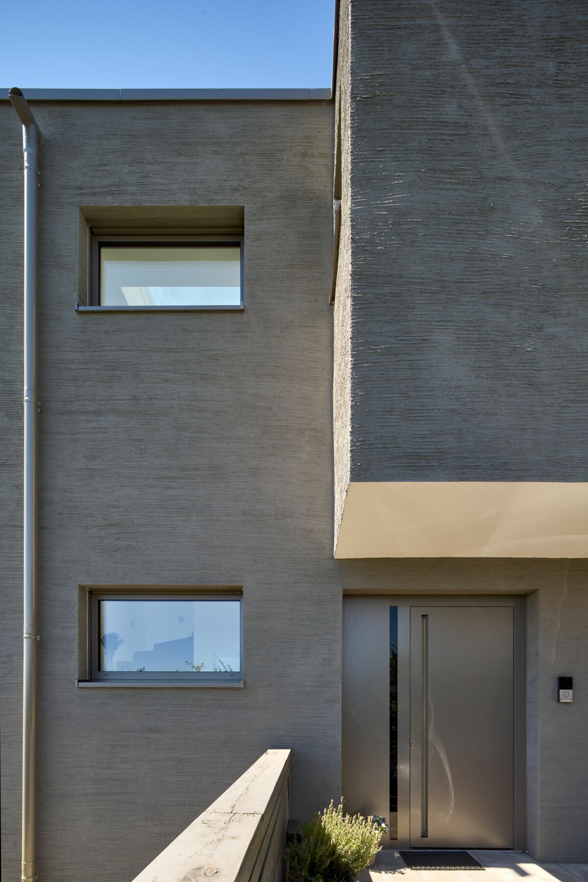 Rauer Besenstrich - bauhandwerk