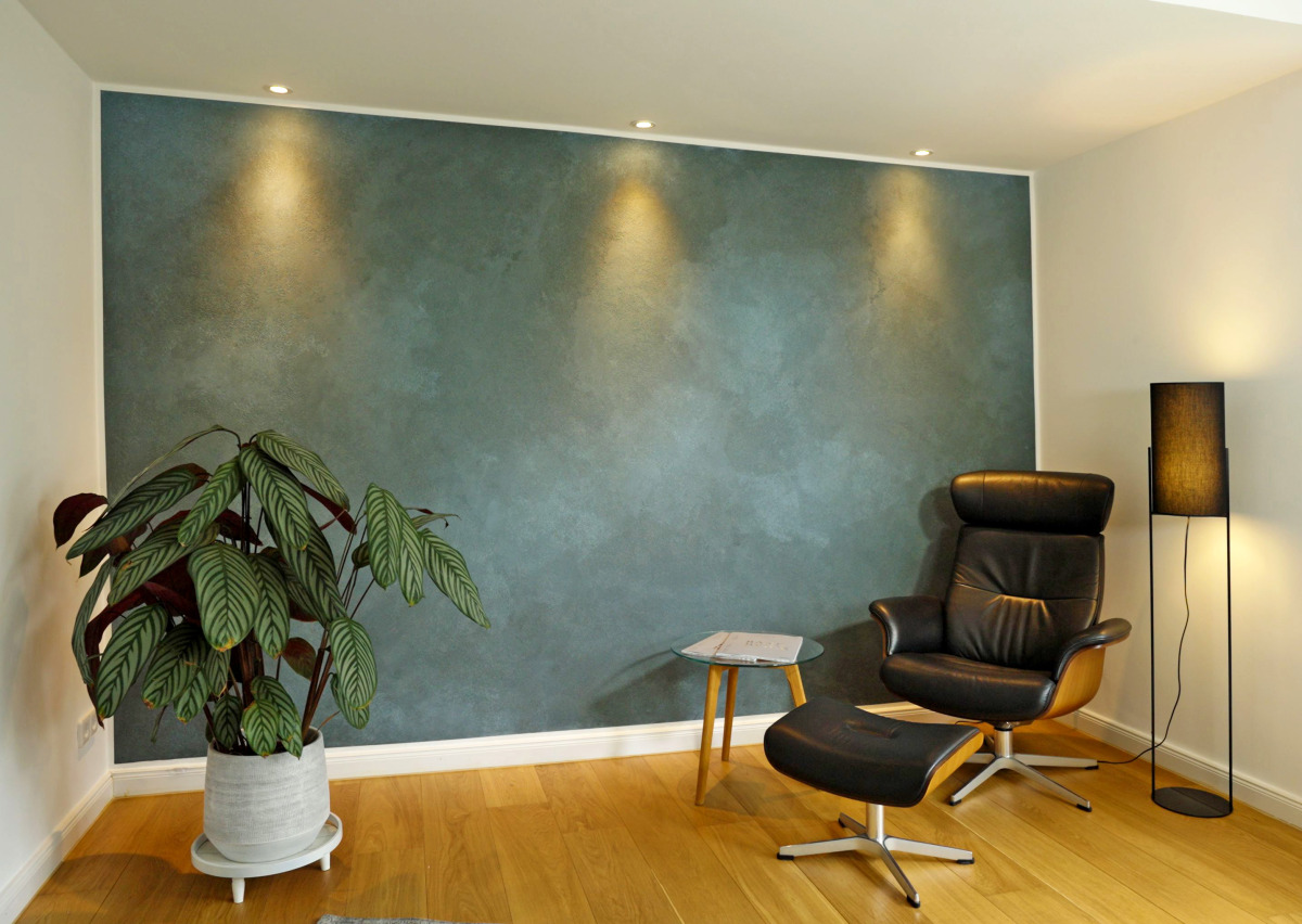 Unbehandelter Edelstein - bauhandwerk