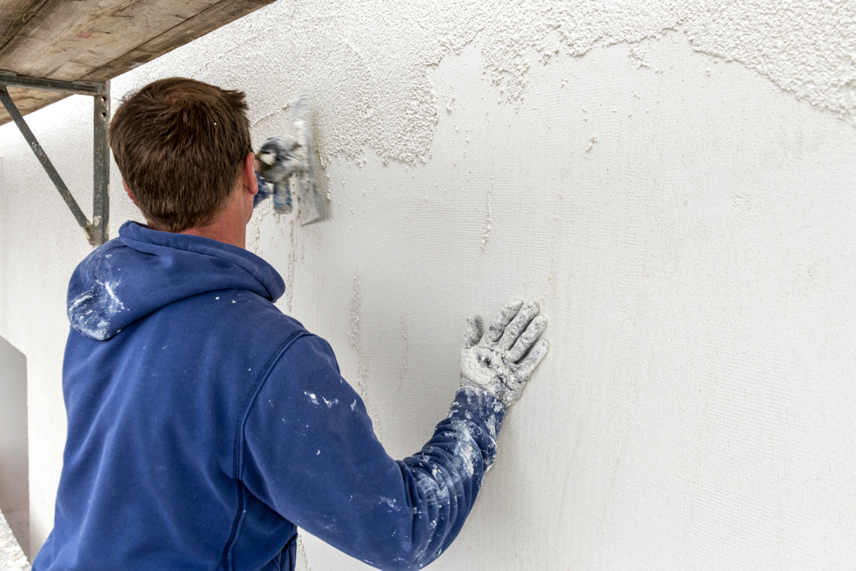 Energetische Sanierung eines Baustoffmarktes in Leipzig mit einem WDVS ...