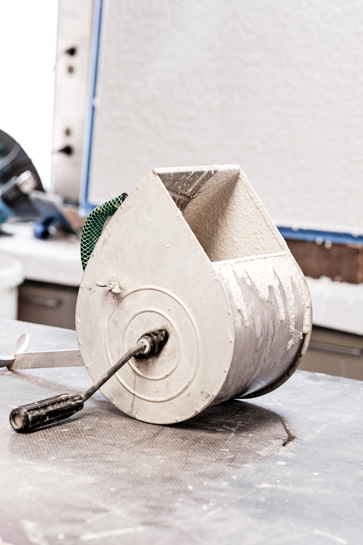 bauhandwerk-Serie über Strukturputze: Wie Nesterputz nachgestellt wird ...