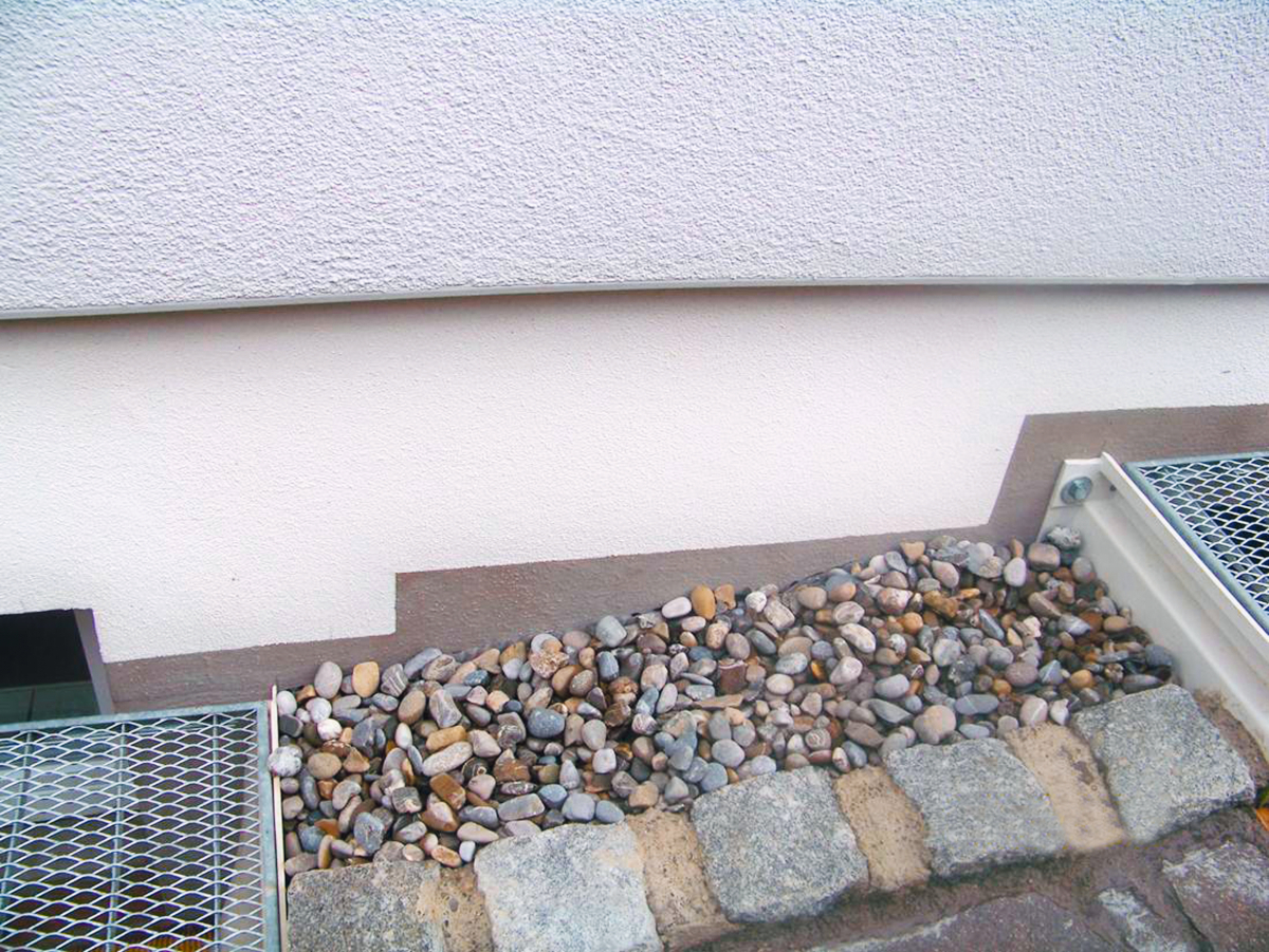Sockelabdichtung mit MDS - bauhandwerk